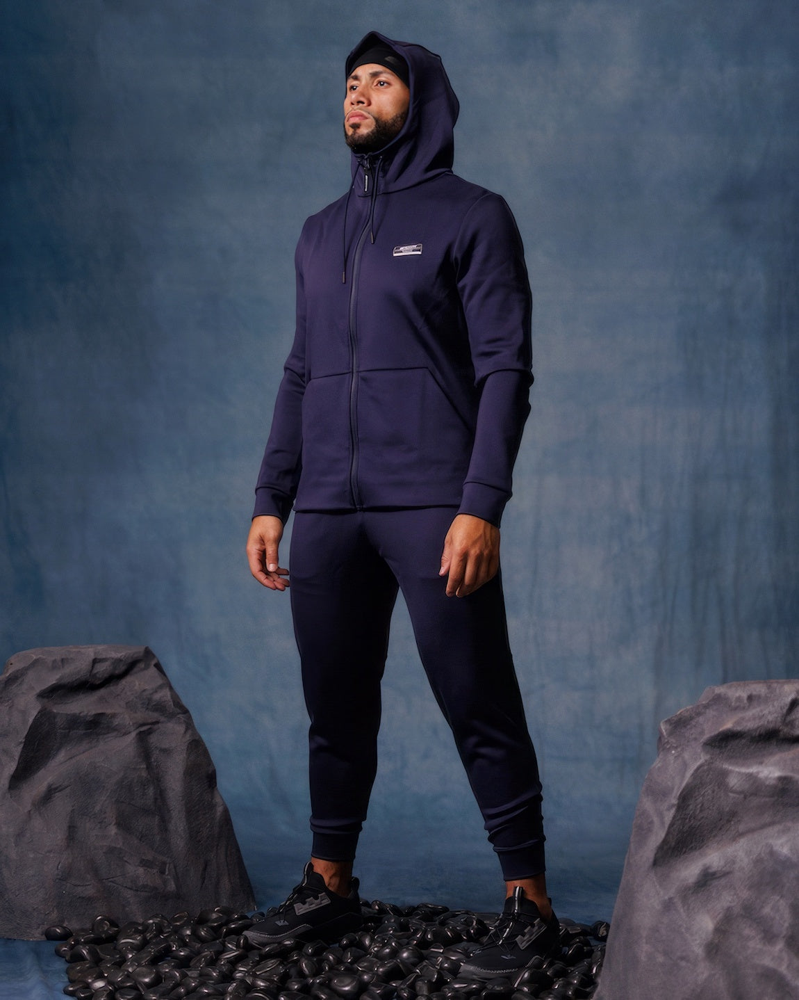 The Dynamic Warmup Hoodie | Navy – Endeavor Athletic