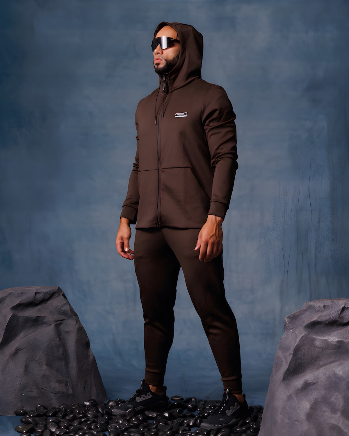 The Dynamic Warmup Hoodie | Dark Oak – Endeavor Athletic
